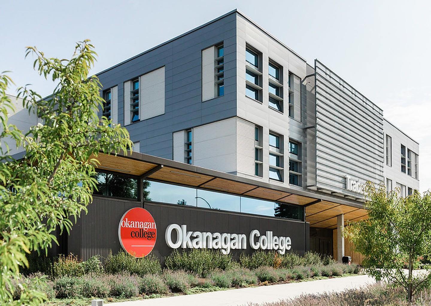 Location & Hours - The OC Campus Store | Official OC Gear, Textbooks & Tech